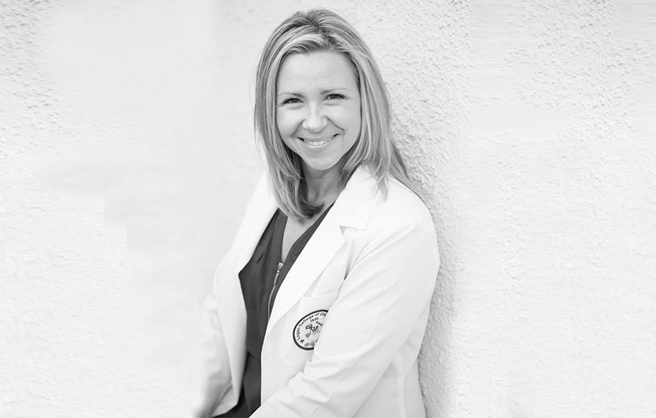 Meet Dr. Emily Hecker - Functional Medicine Specialist in Ballwin